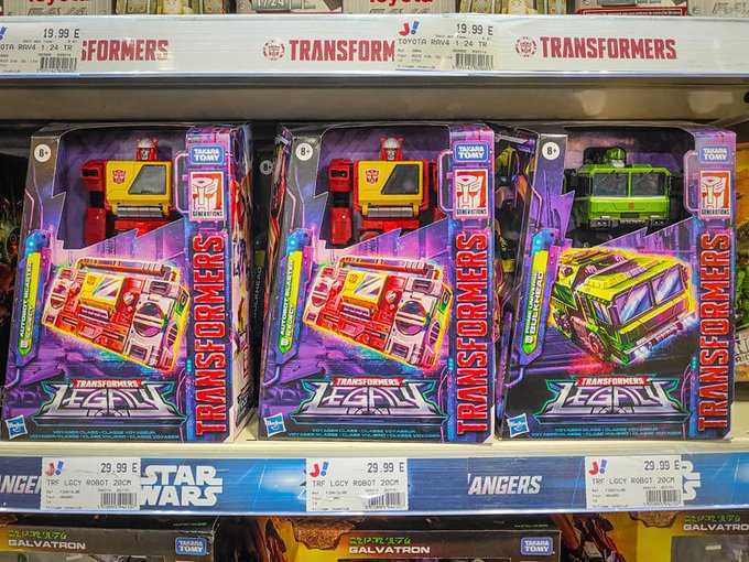Transformers Legacy Voyager Class Figures First Worldwide Sighting at ...