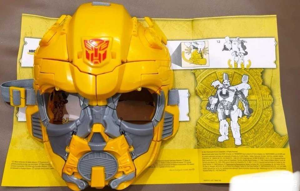 First Look at Rise of the Beasts Transforming Bumblebee Mask - Children ...