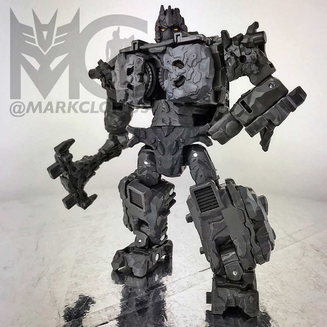 Transformers Legacy United Magneus Behind The Scenes - Children of Primus