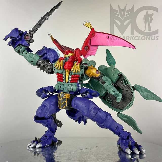 Transformers Legacy United Commander Magmatron Behind The Scenes ...