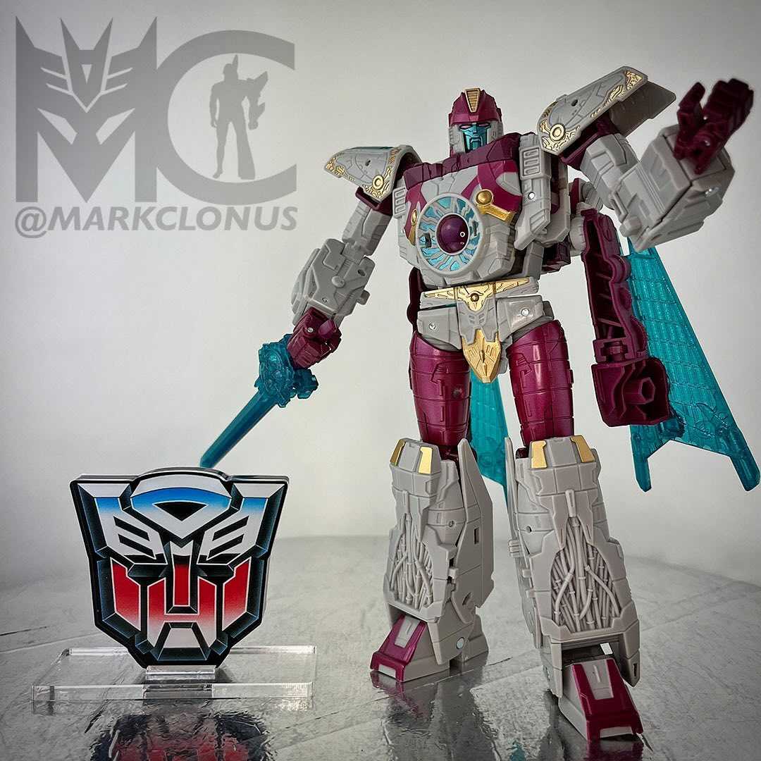 Transformers Legacy United Vector Prime Behind the Scenes | Children of ...