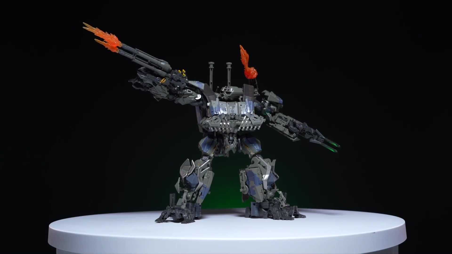 Transformers MPM-15 Movie Masterpiece Decepticon Brawl In-Hand Images ...