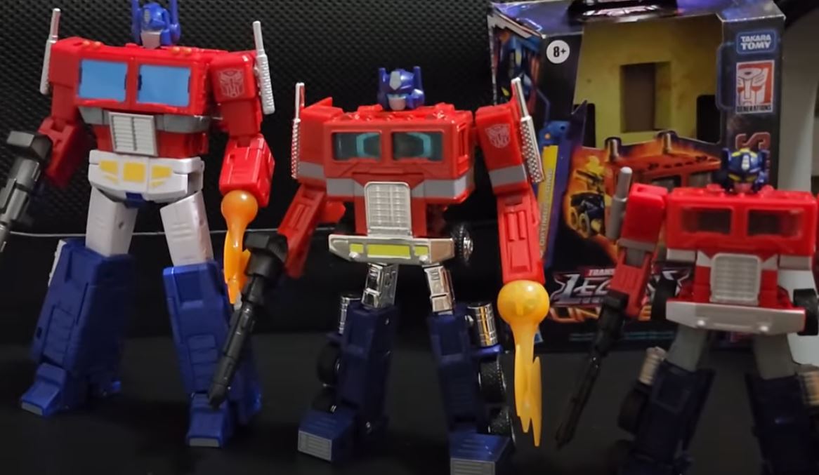 Transformation Videos for Transformers Legacy Deluxe G1 Optimus Prime ...