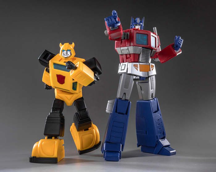Yolopark AMK Transformers G1 Optimus Prime, Bumblebee, Starscream & IDW ...